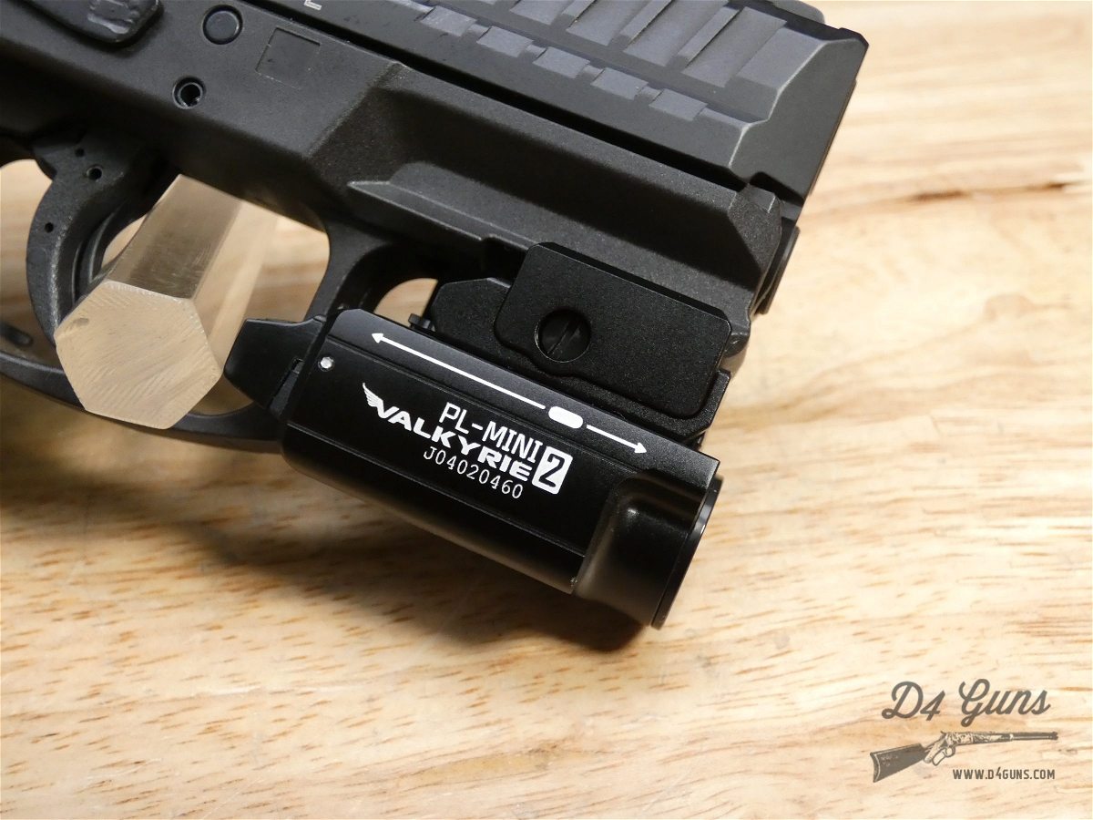 Heckler & Koch VP9 SK P1 - 9mm - w/ 3 Mags & Olight - Sub Compact ...