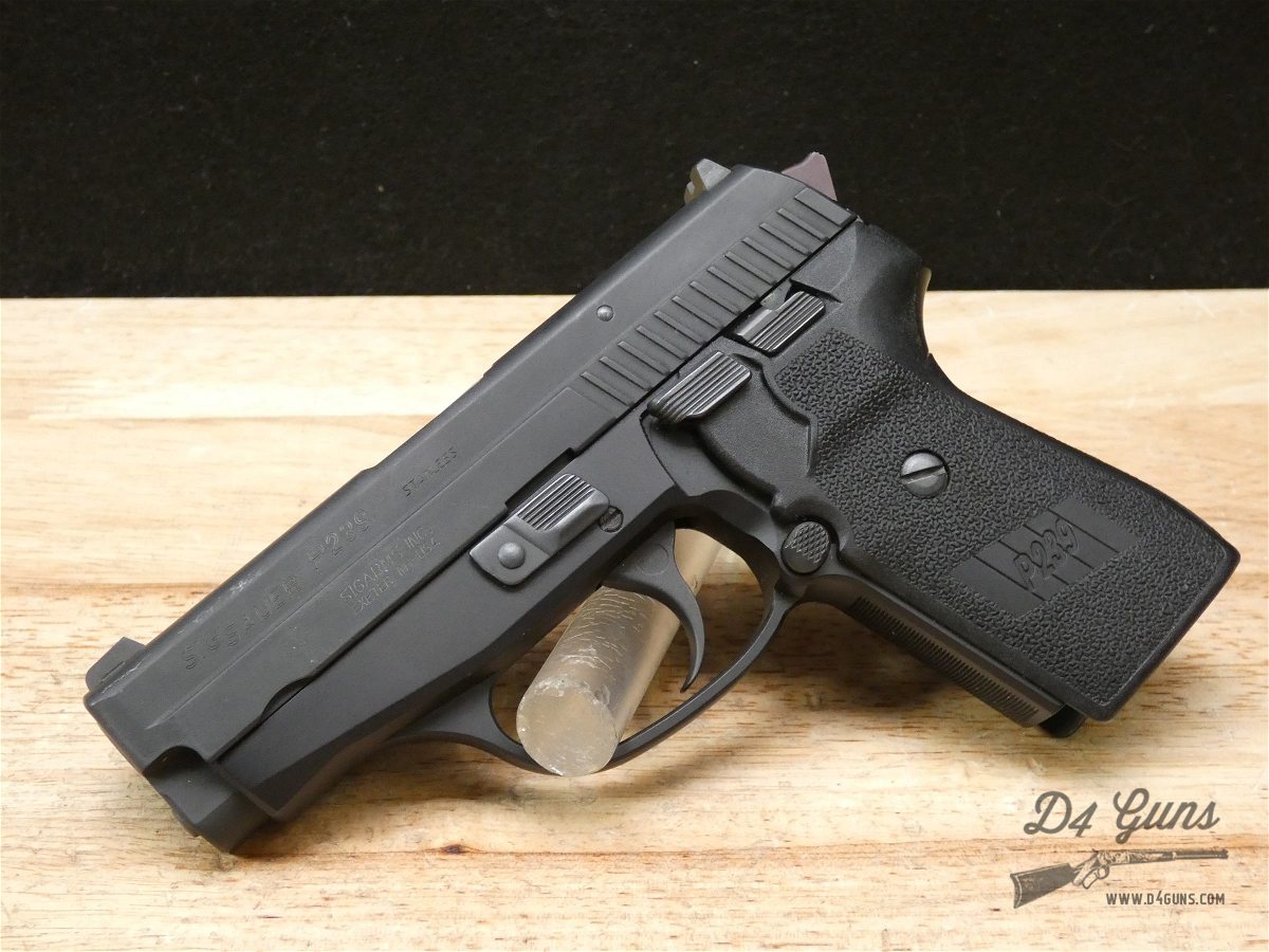 Sig Sauer P239 - 9mm - 239 - CCW - SA/DA - Decocker - w/ Case & Mags ...