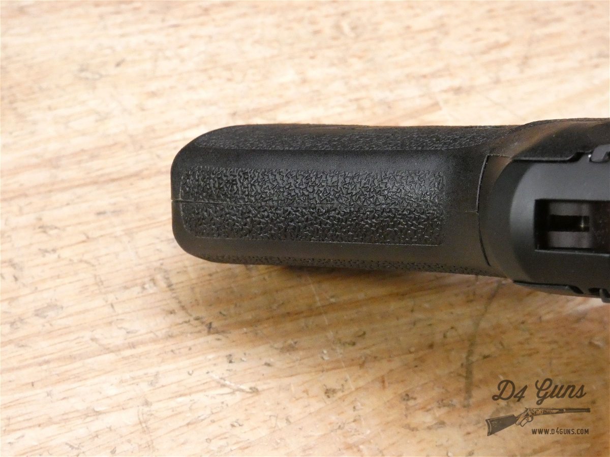 Sig Sauer P239 - 9mm - 239 - CCW - SA/DA - Decocker - w/ Case & Mags ...