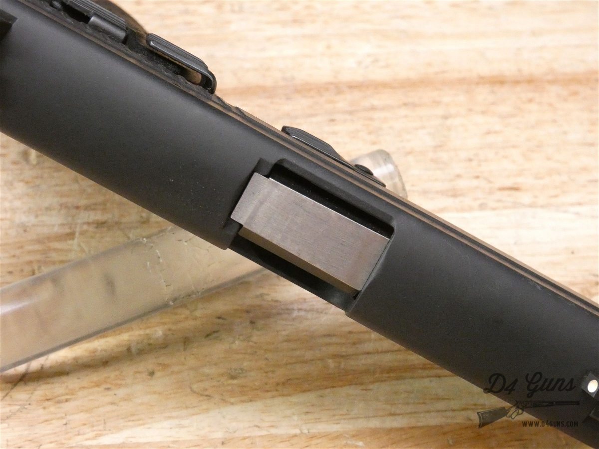 Sig Sauer P239 - 9mm - 239 - CCW - SA/DA - Decocker - w/ Case & Mags ...