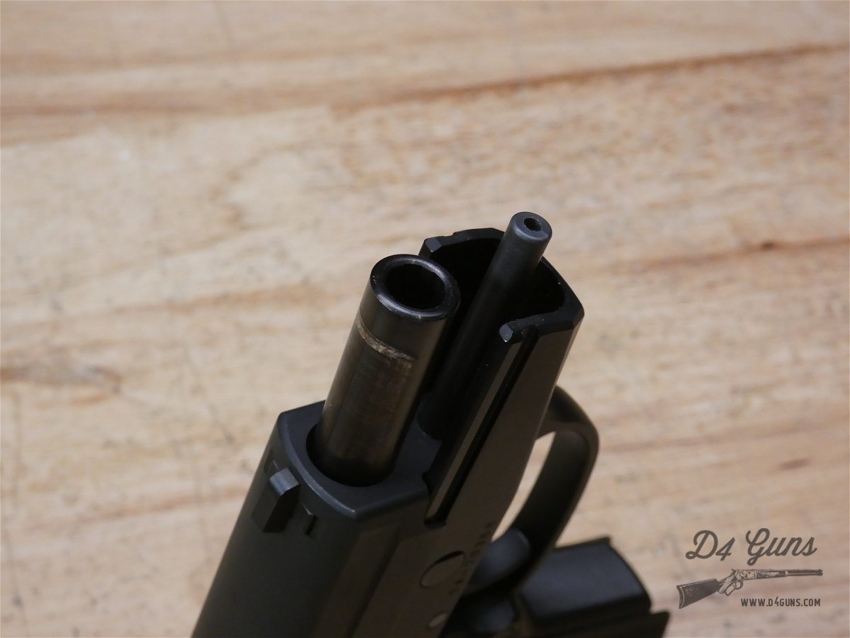 Sig Sauer P239 - 9mm - 239 - CCW - SA/DA - Decocker - w/ Case & Mags ...