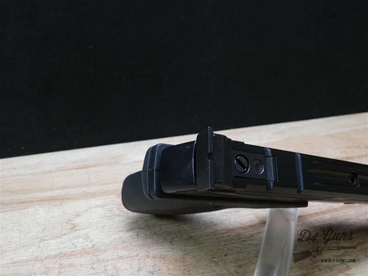 Smith & Wesson 22A-1 - .22 LR - 2 Mags & Case - S&W 22A - 22 Target ...