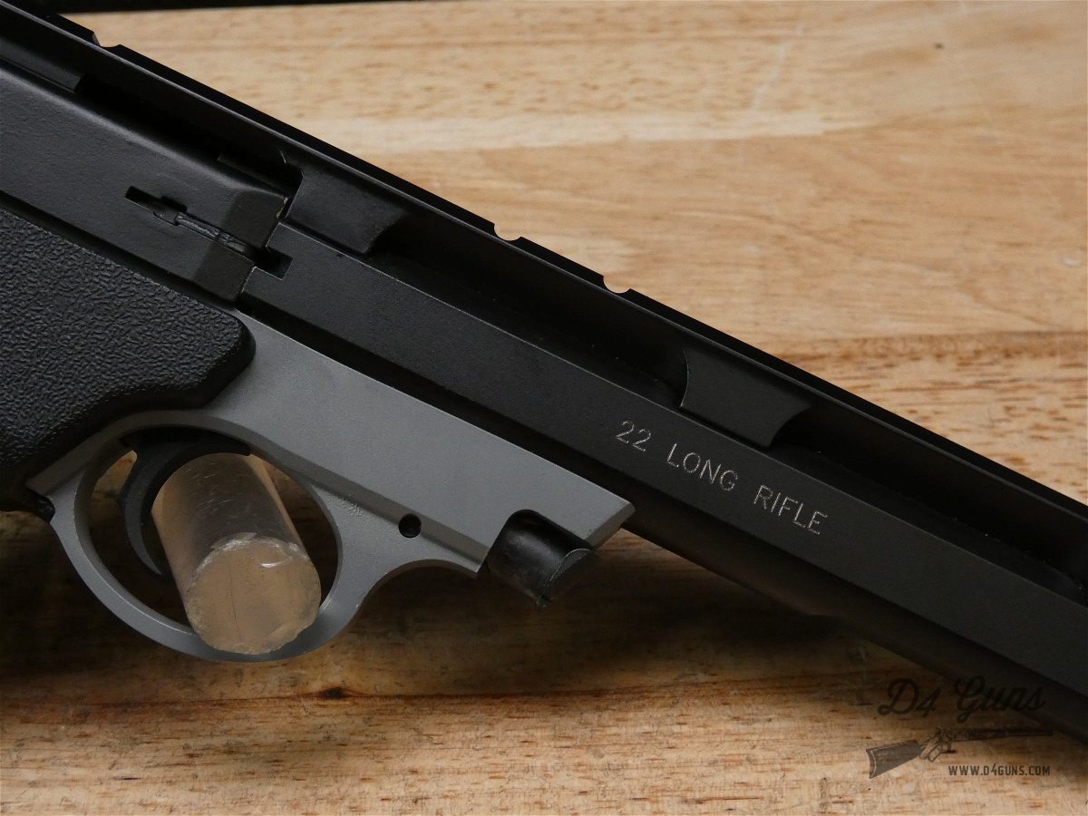 Smith & Wesson 22A-1 - .22 LR - 2 Mags & Case - S&W 22A - 22 Target ...