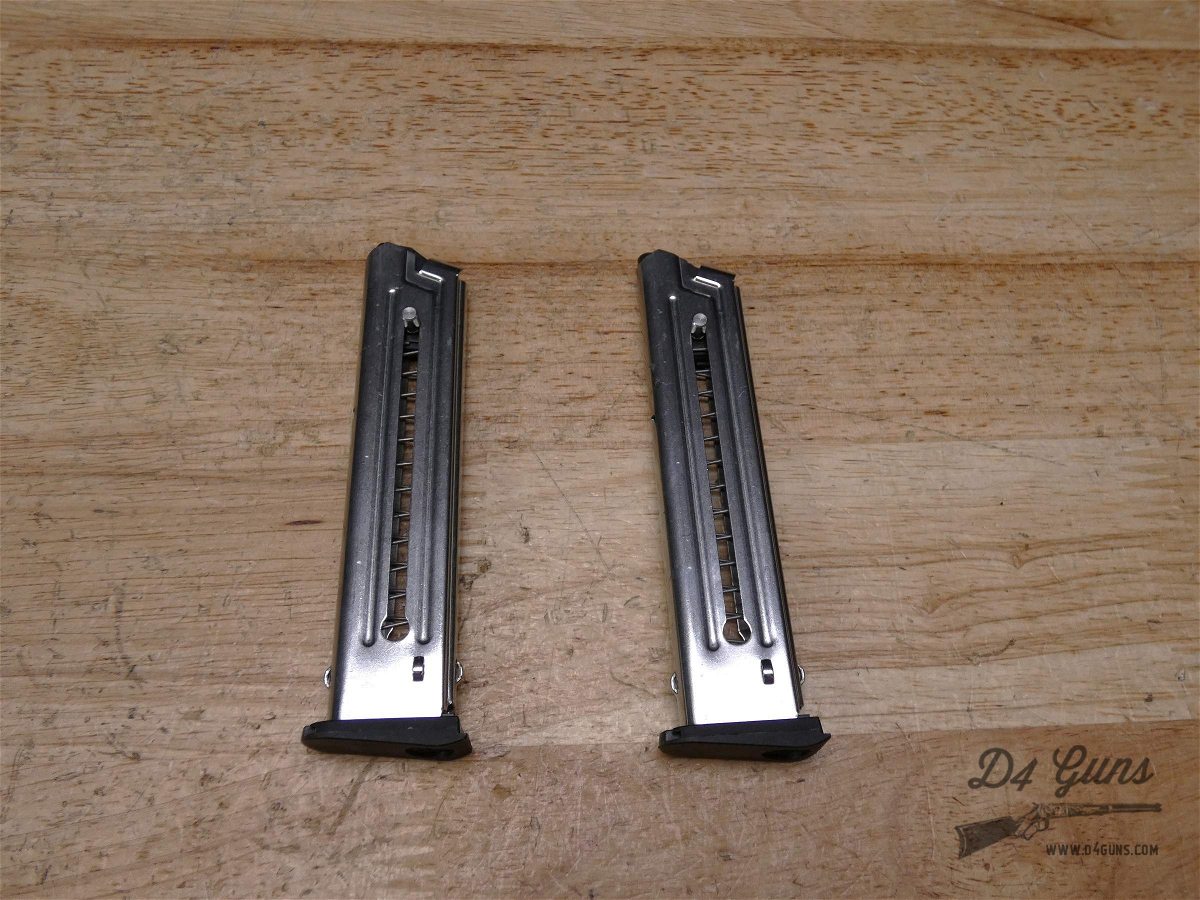 Smith & Wesson 22A-1 - .22 LR - 2 Mags & Case - S&W 22A - 22 Target ...