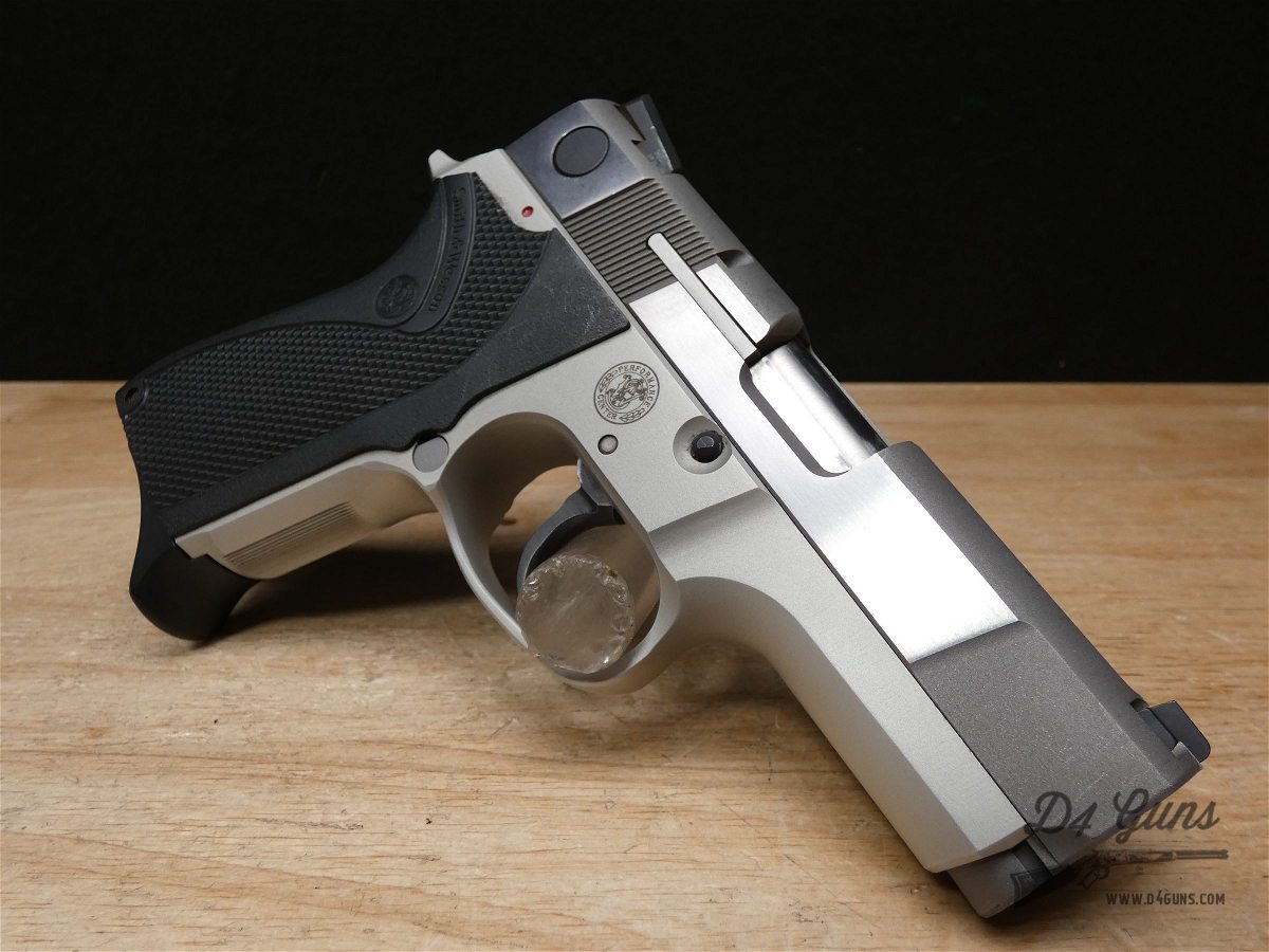 Smith & Wesson 4006 PC Shorty Forty - .40 S&W - Stainless w/ 6 Mags ...