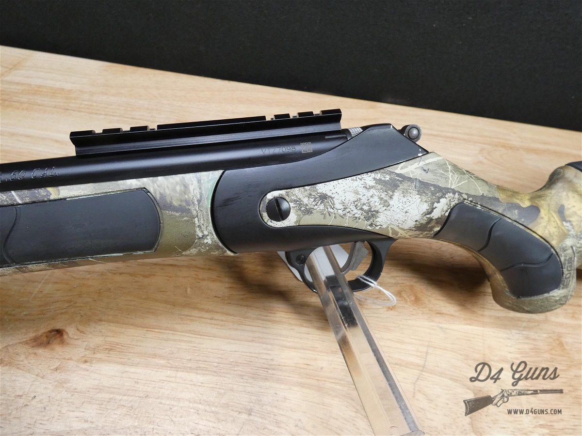 Thompson Center Bone Collector - .50 Cal - 209 primer - Real Tree ...