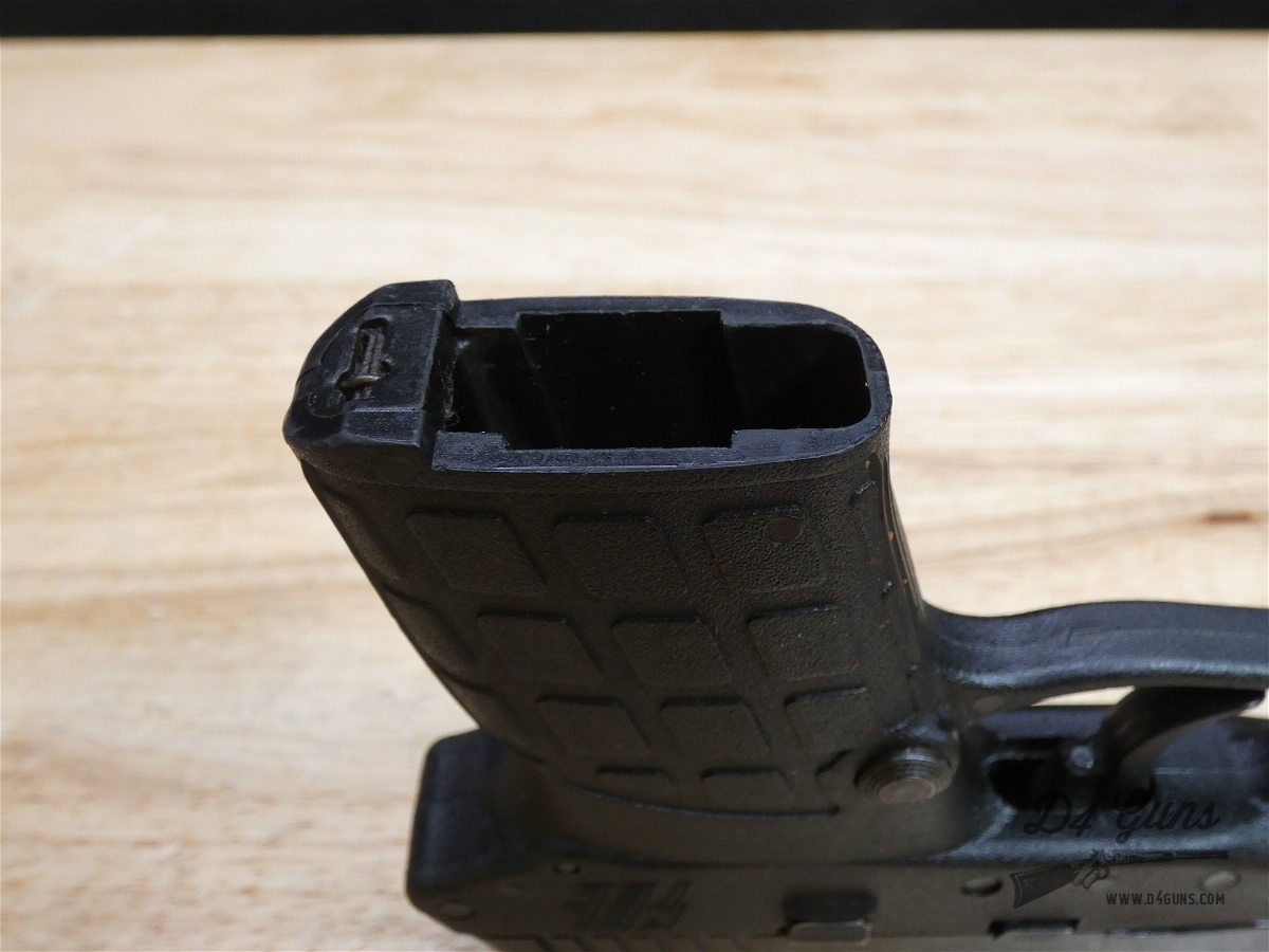 Kel-Tec PF-9 - 9mm - PF9 - Kel Tec - w/ Mag - Look! - EDC CCW - Semi ...