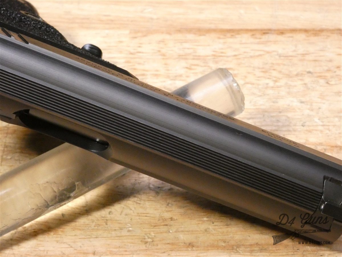 HK P7 M8 - 9mm - P7M8 - H&K - Heckler & Koch - 1986 - Chantilly - W ...