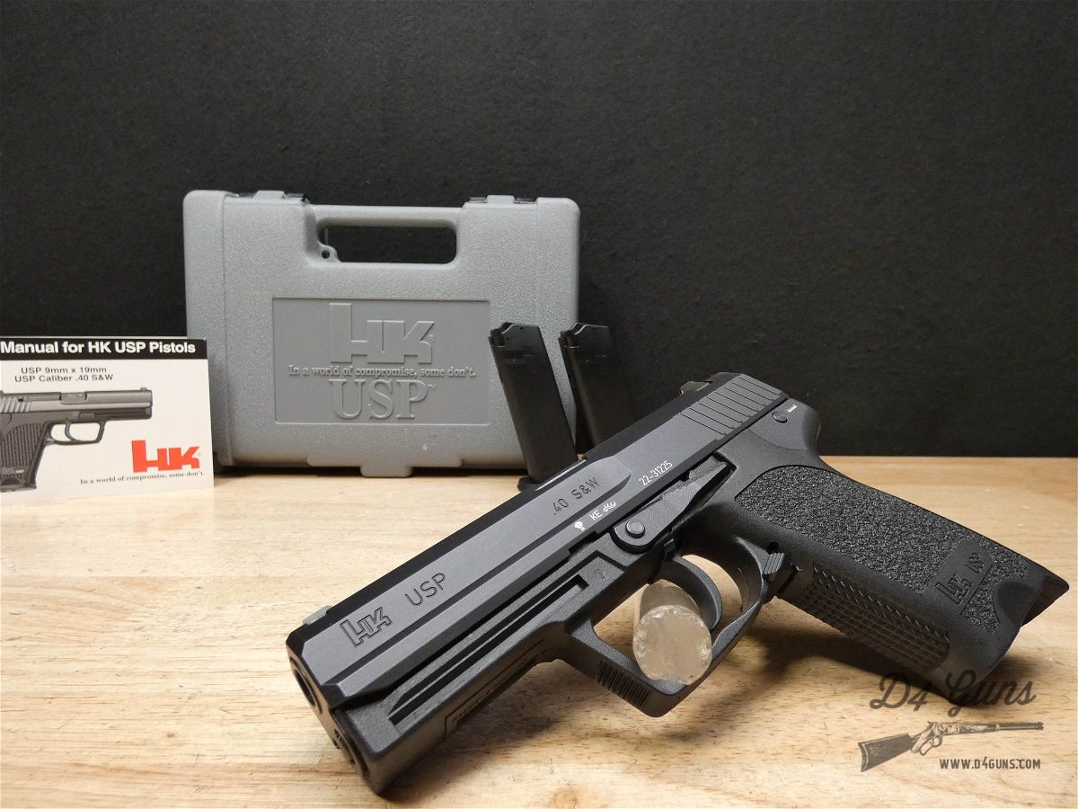 Heckler & Koch USP40 - .40 S&W - H&K USP 40 - MFG 1994 - OG Case - XLNT ...