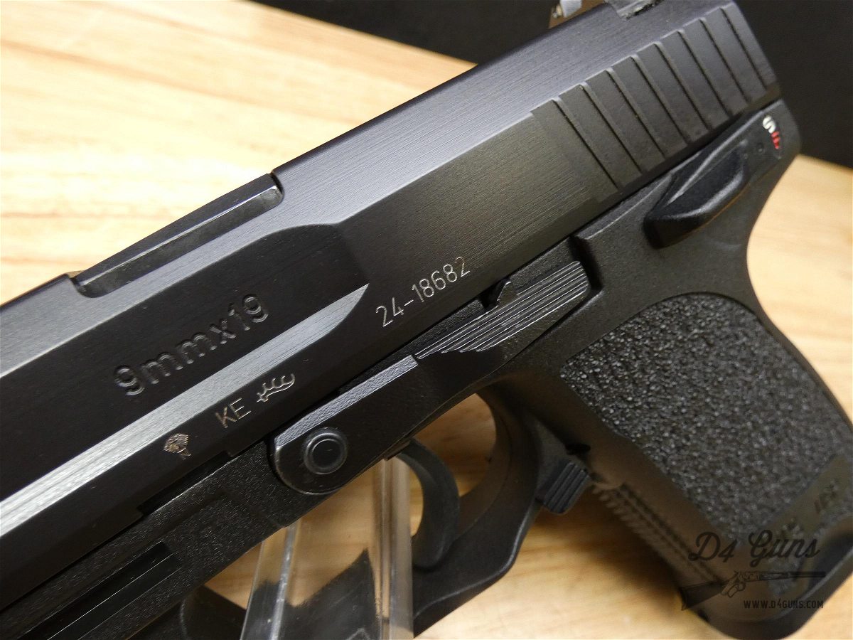 Heckler & Koch USP - 9mm - USP9 - 1994 - De-cocker - w/ Case + Mag ...