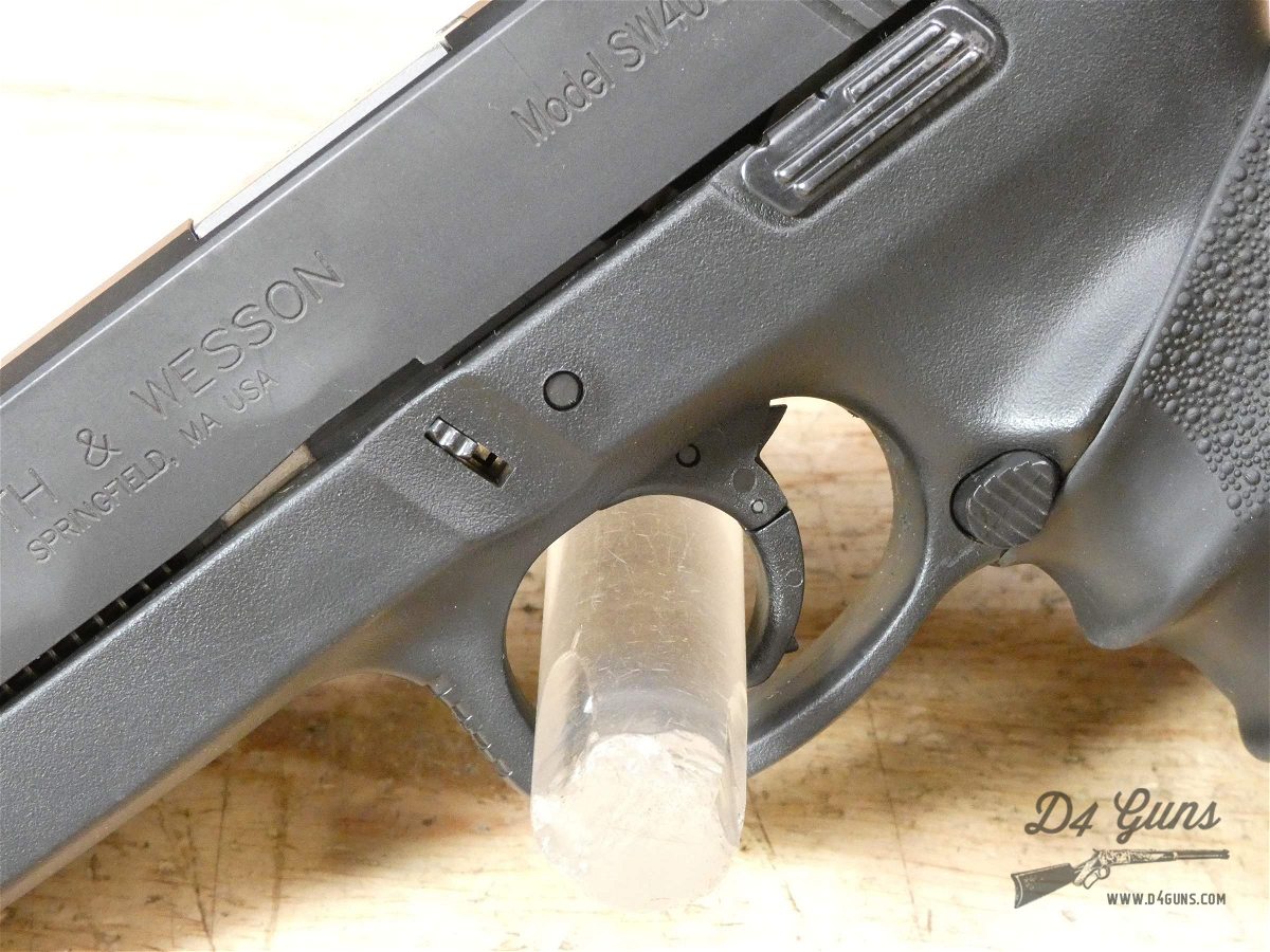 Smith & Wesson SW40C - .40 S&W - Sigma - S&W - CCW - SW-40C - w/ 2 Mags ...