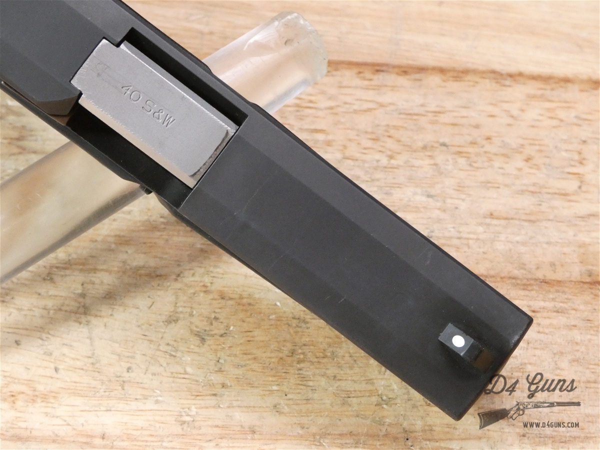 Smith & Wesson SW40C - .40 S&W - Sigma - S&W - CCW - SW-40C - w/ 2 Mags ...