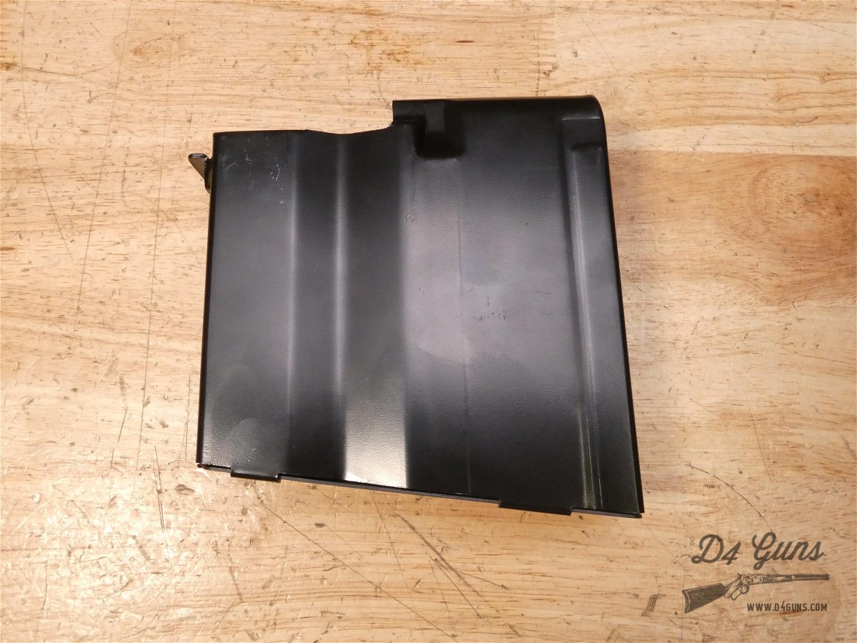 Barrett 82A1 - .50 BMG - M82A1 - 82-A1 - FDE - M107 - w/ Case & More ...