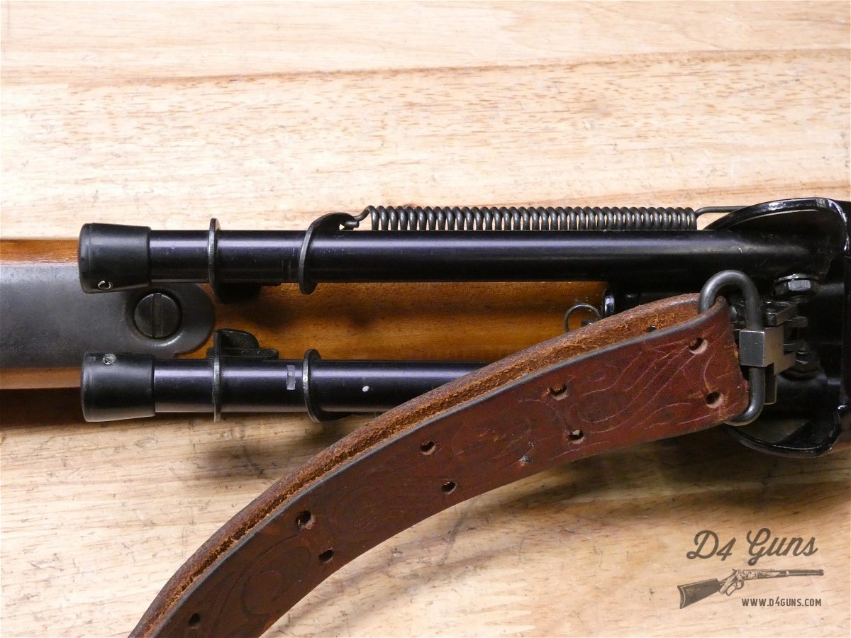 Mossberg 640KC Chuckster - .22 Mag WMR - 640 KC - Varmint - Bipod ...