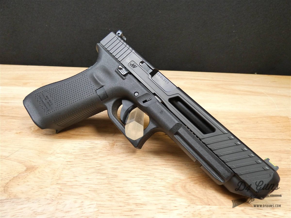 Glock 34 Gen 5 MOS - 9mm - w/ Mags + Case - G34 - MOS - JagerWerks ...