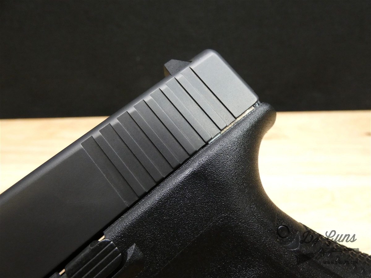 Glock 19 Gen 4 - 9mm - G19 - w/ Case & 7 Mags - CCW - 19 - XNLT ...