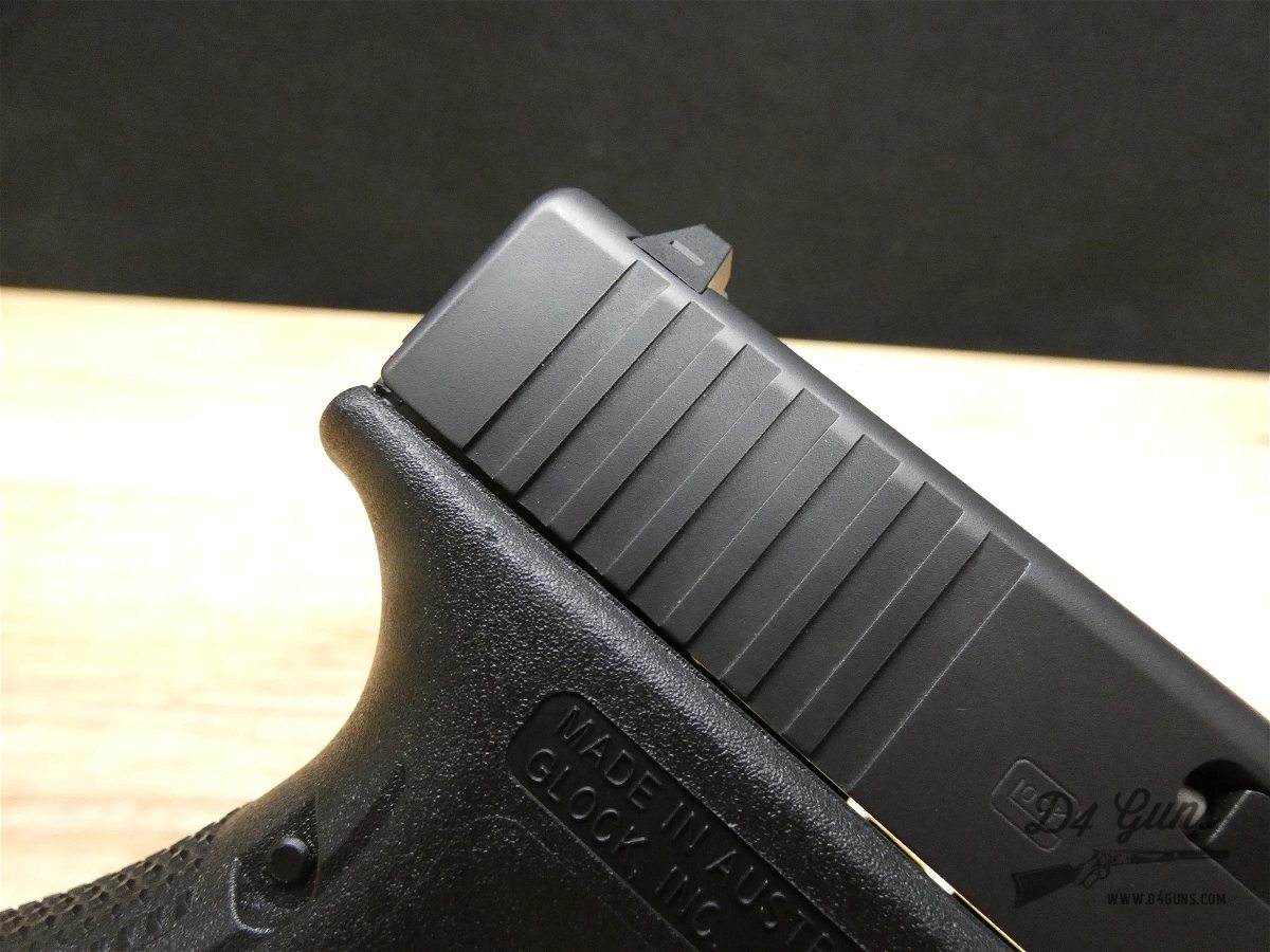 Glock 19 Gen 4 - 9mm - G19 - w/ Case & 7 Mags - CCW - 19 - XNLT ...