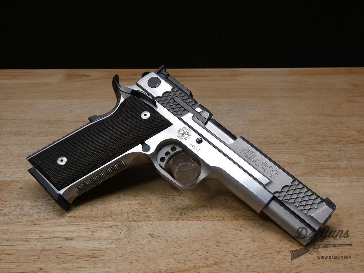 Smith & Wesson 945 Performance Center - .45 ACP - S&W PC 945-1 - C ...