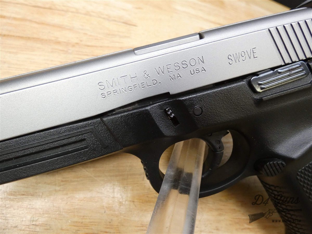Smith & Wesson SW9VE - 9mm - w/ OG Case & 2 Mags - Glock Clone - Semi ...
