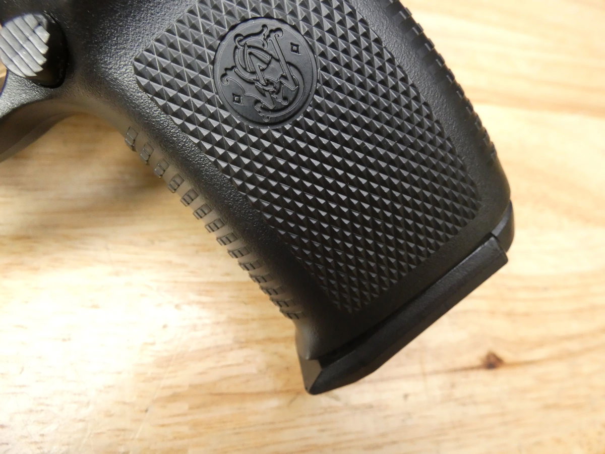 Smith & Wesson SW9VE - 9mm - w/ OG Case & 2 Mags - Glock Clone - Semi ...