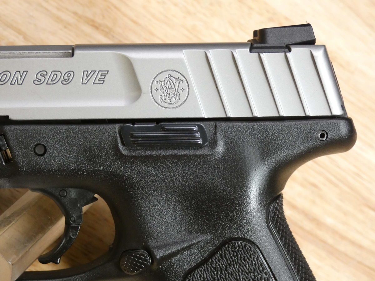 Smith & Wesson SD9VE - 9mm - w/ Mag - S&W SD9 VE - Two Tone! - Semi ...