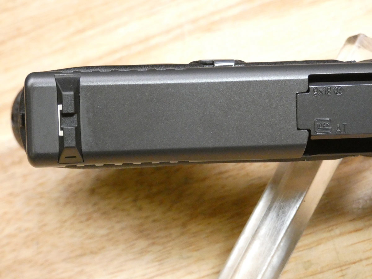 Glock 19 Gen 4 - 9mm - G19 - w/ Mag! - CCW - 19 - XLNT! - Semi Auto ...