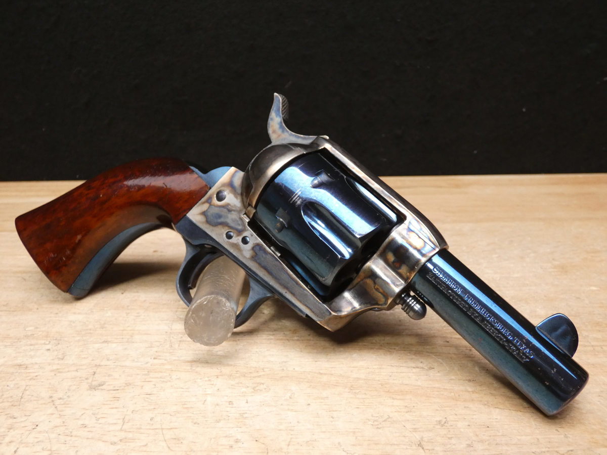 Cimarron Uberti P Model Sheriff 1873 - .45 LC - Charcoal Blue - 4-Click ...