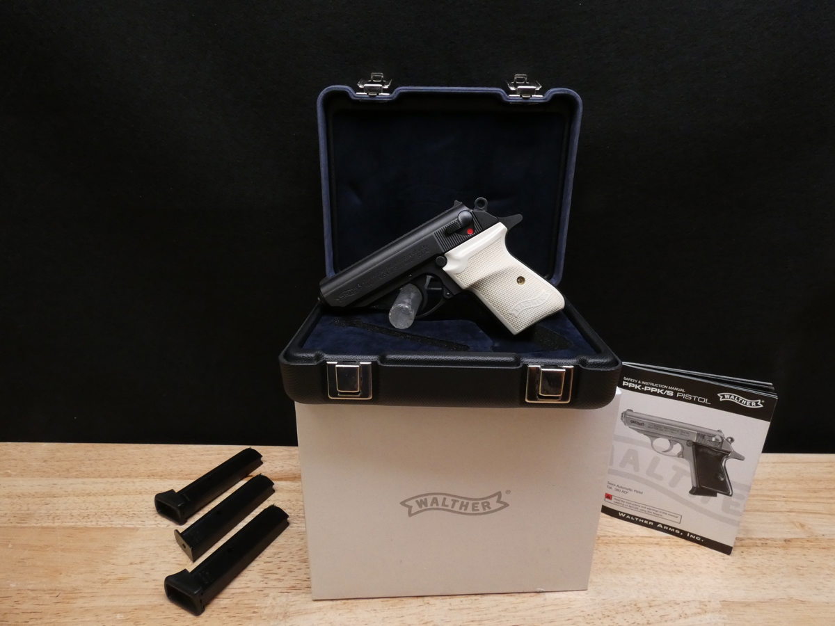 Walther PPK/s - .380 ACP - PPKs - w/ OG Case & More - Black w/ White ...