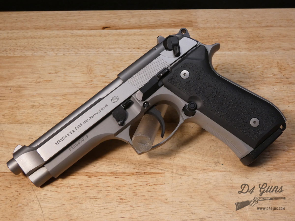 Beretta 92FS Inox - 9mm - Mfg. 2012 - M9 - 92 FS Stainless - Italy - SA ...