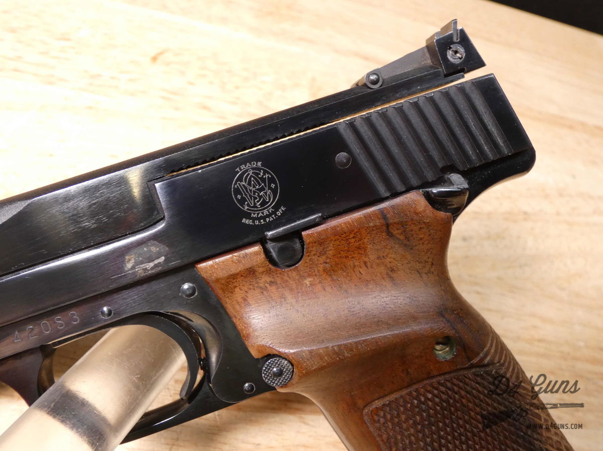 Smith & Wesson Model 41 - .22 LR - S&W - Target - w/ Mag - Semi Auto ...