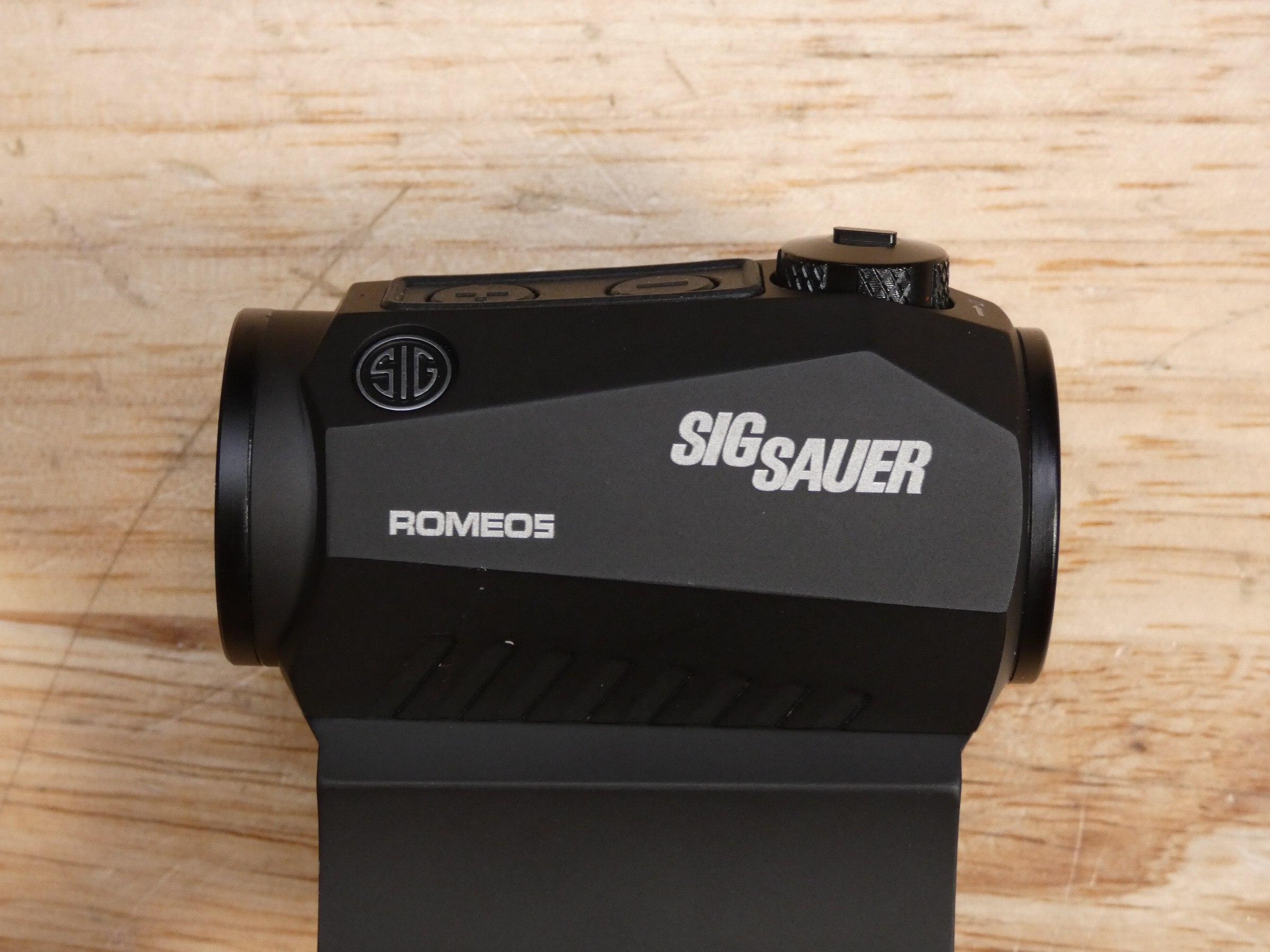 Sig Sauer Romeo 5 1x20 Red Dot - w/ Lens Caps & Mount - O - Red Dots ...