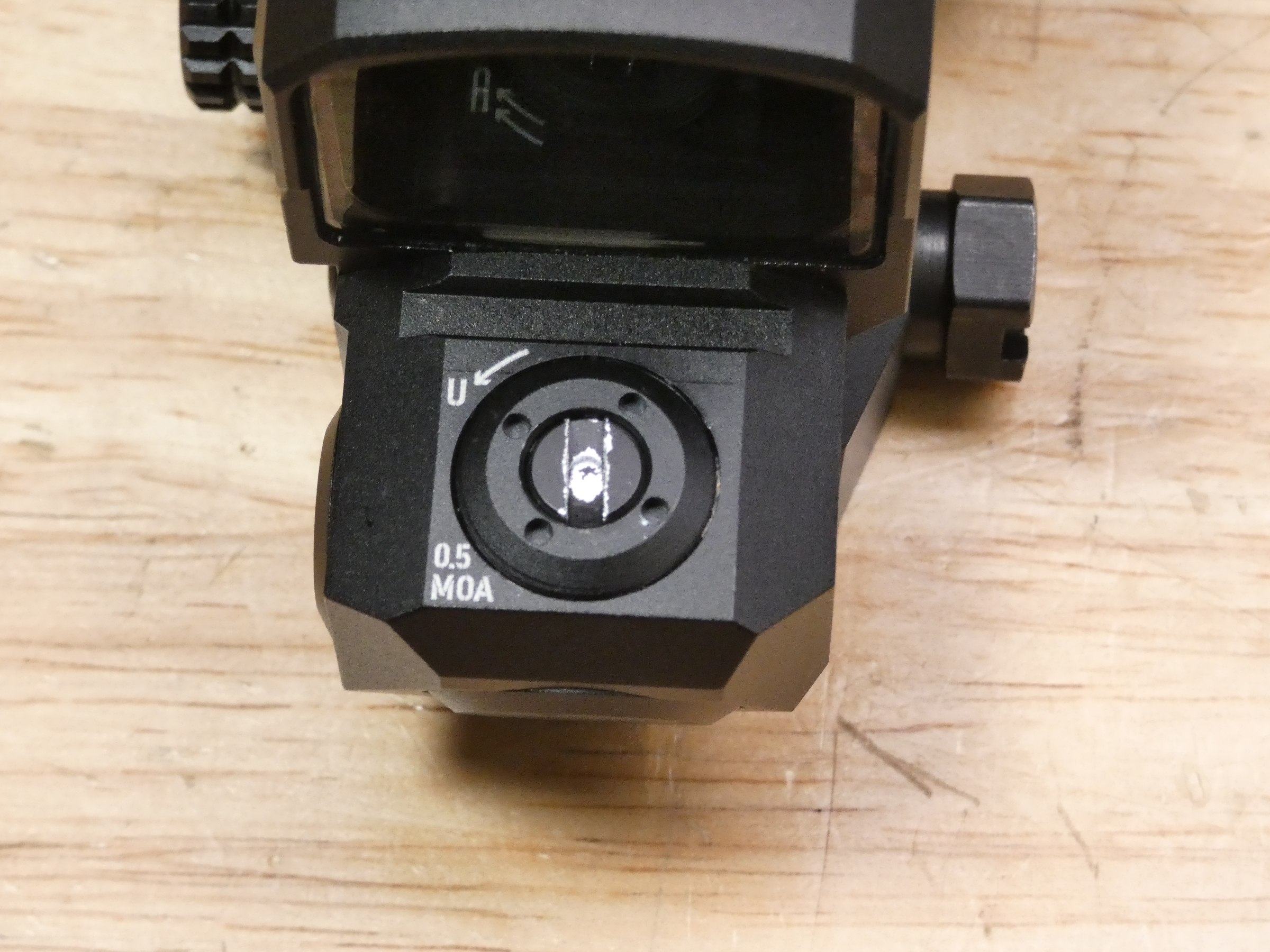 Leupold Carbine Optic - LCO - 1 MOA Red Dot - O - Red Dots Sights at ...