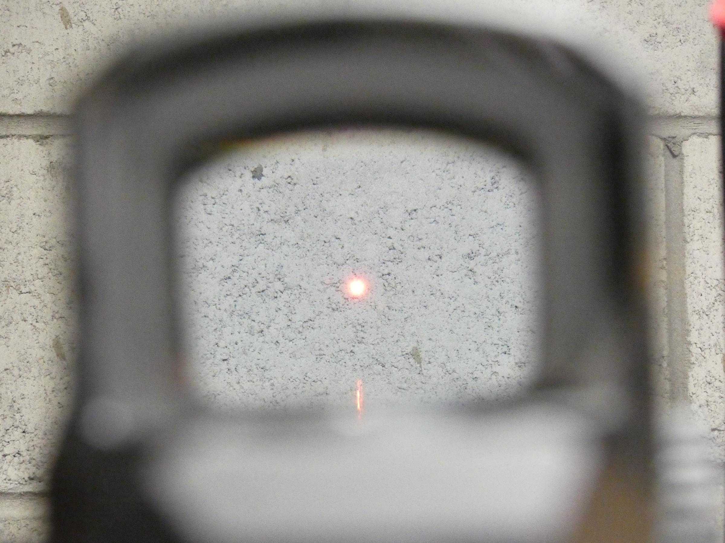 Leupold Carbine Optic - LCO - 1 MOA Red Dot - O - Red Dots Sights at ...