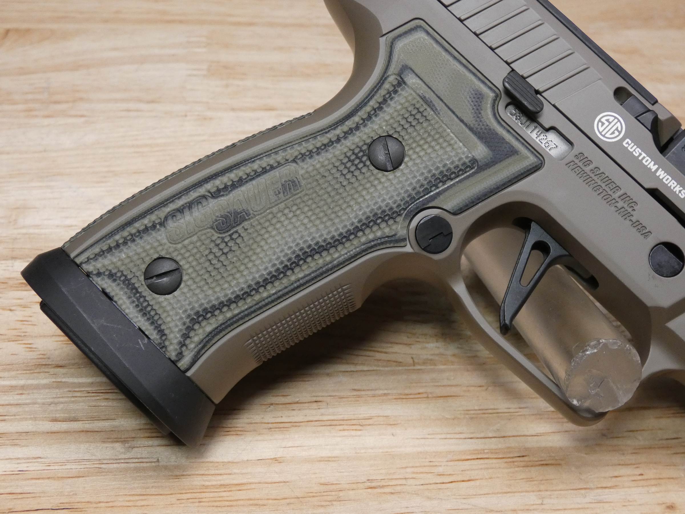 Sig Sauer P320 AXG Scorpion Custom Works FDE - 9mm - 320 - XLNT - C ...