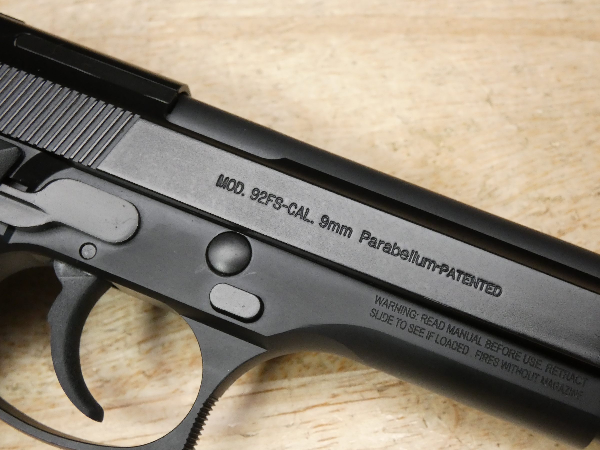 Beretta 92FS - 9mm - MFG 2021 - 92 FS - M9 - Case & 2 Mags - CA ...